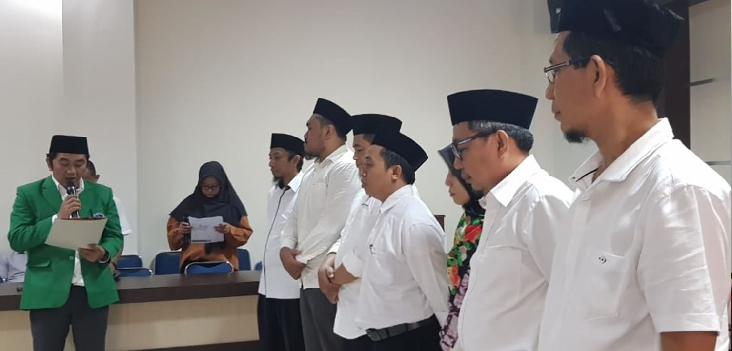 Dekan FIK UMI Melantik Ketua Prodi, Sekertaris Prodi dan Kepala Lab ...
